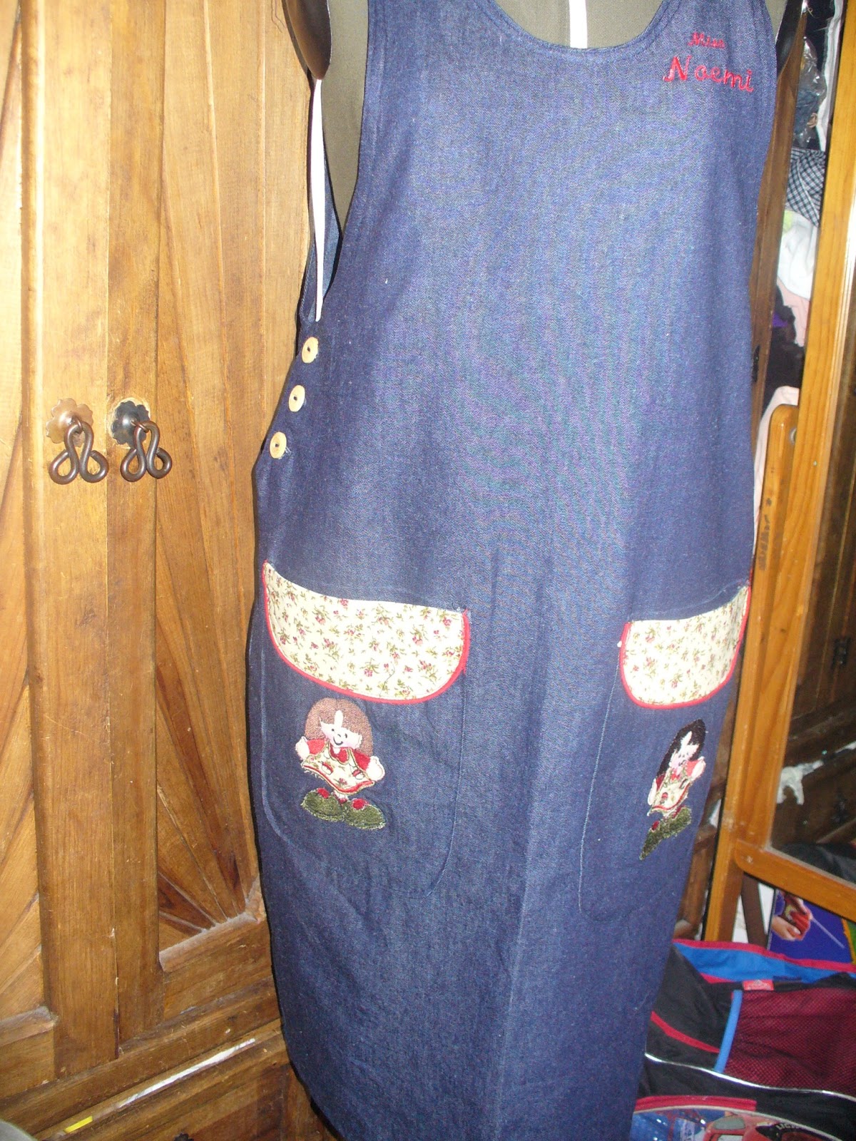 diseños de batas para educadoras y algo mas del DF